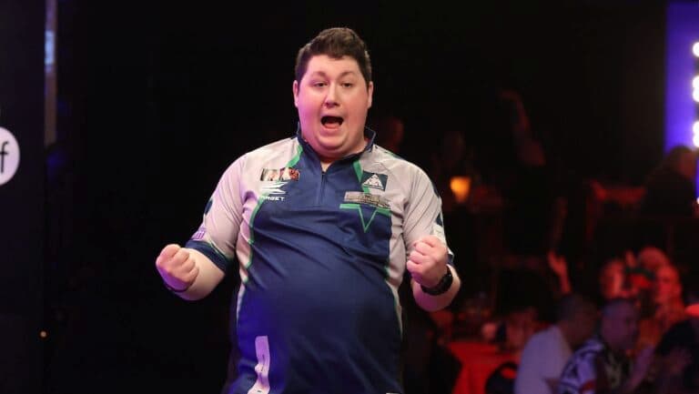 Three Irish Darts Stars Earn PDC Tour Card At UK Q-School